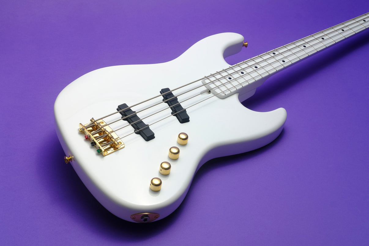 Moon JJ-4 Larry Graham Signature : Funk Royalty in Snow White - Sarg's ...